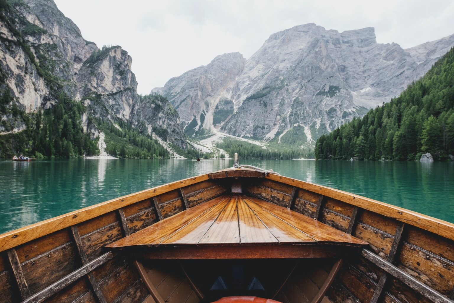 A Writer's Guide to Great Travel Writing | The Novlr Reading Room